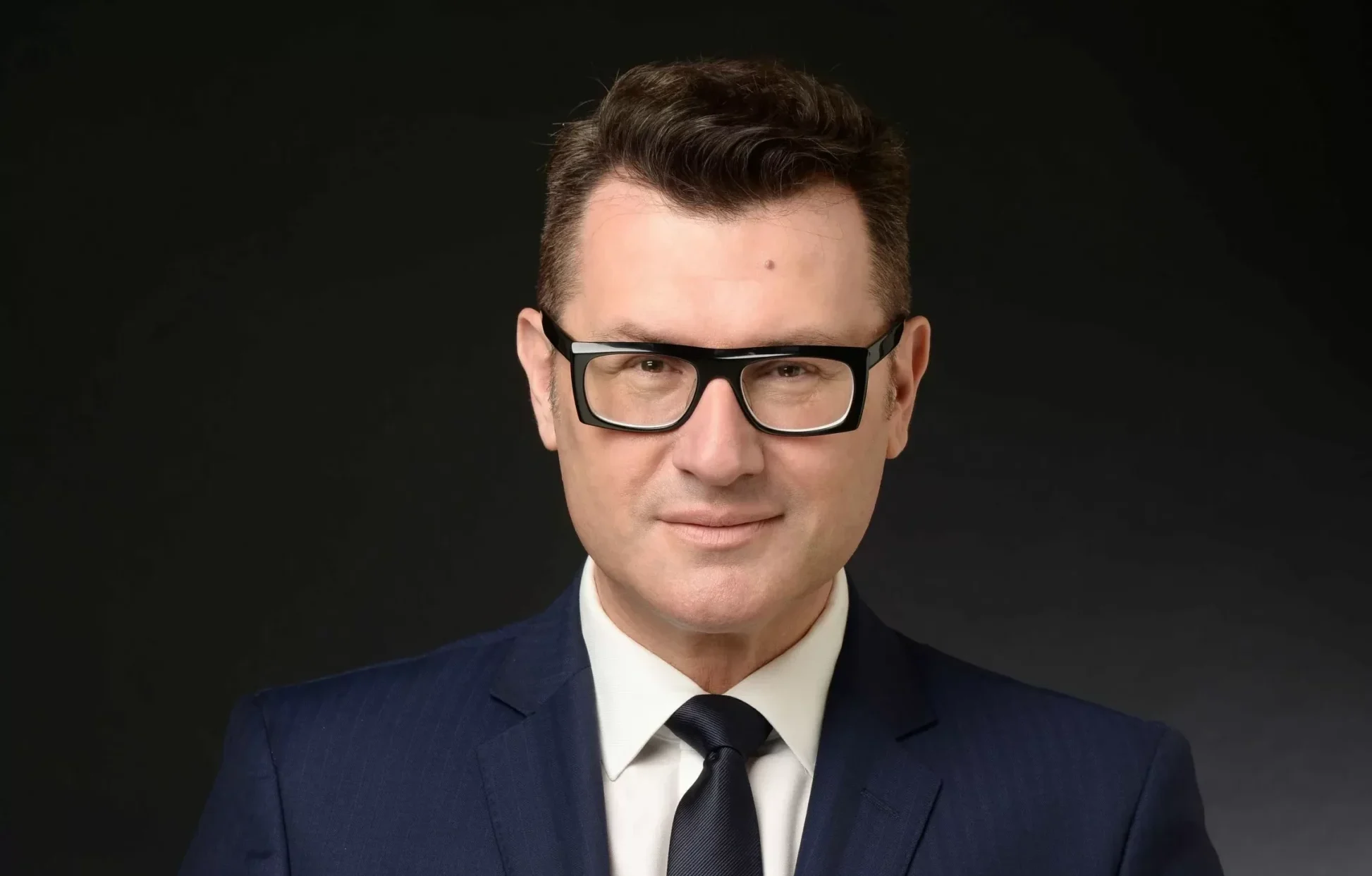 El escenario para "Una vida 5 estrellas" - Tracco